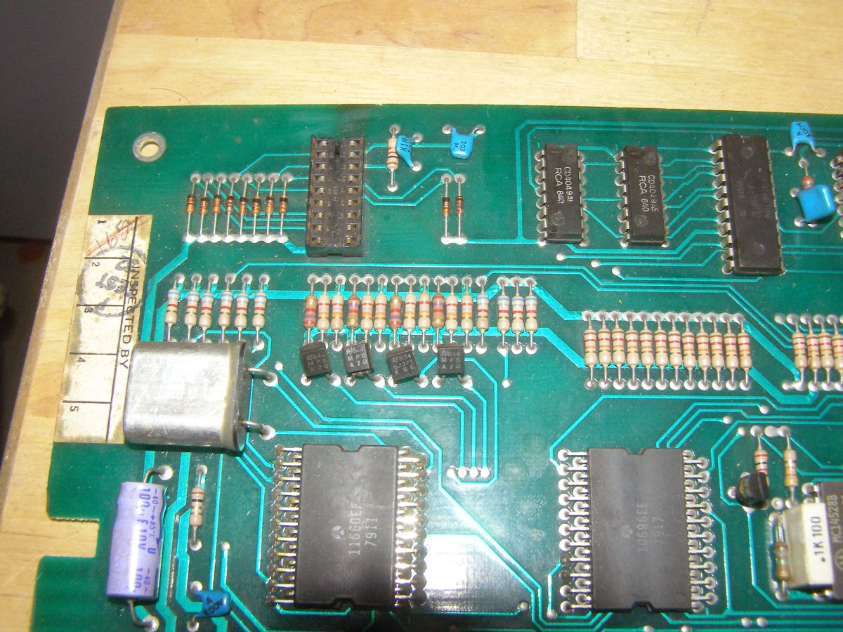 Flipperlager von Komplettgeräten, Einzelteilen und Platinen